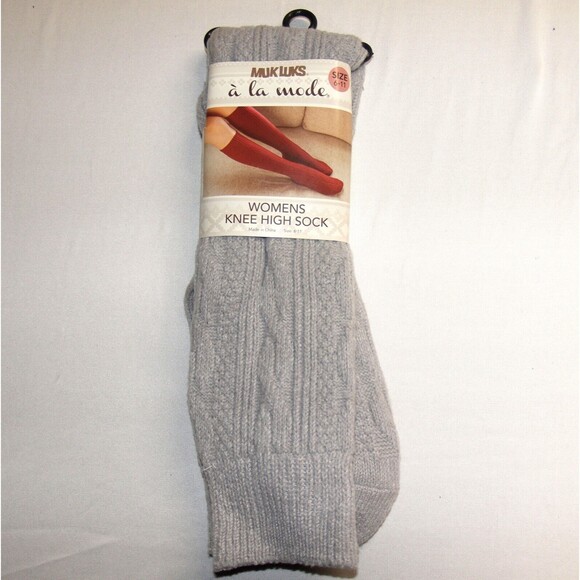Muk Luks | Accessories | Muk Luks Womens Kneehigh Socks Osfm Sizes 61 ...